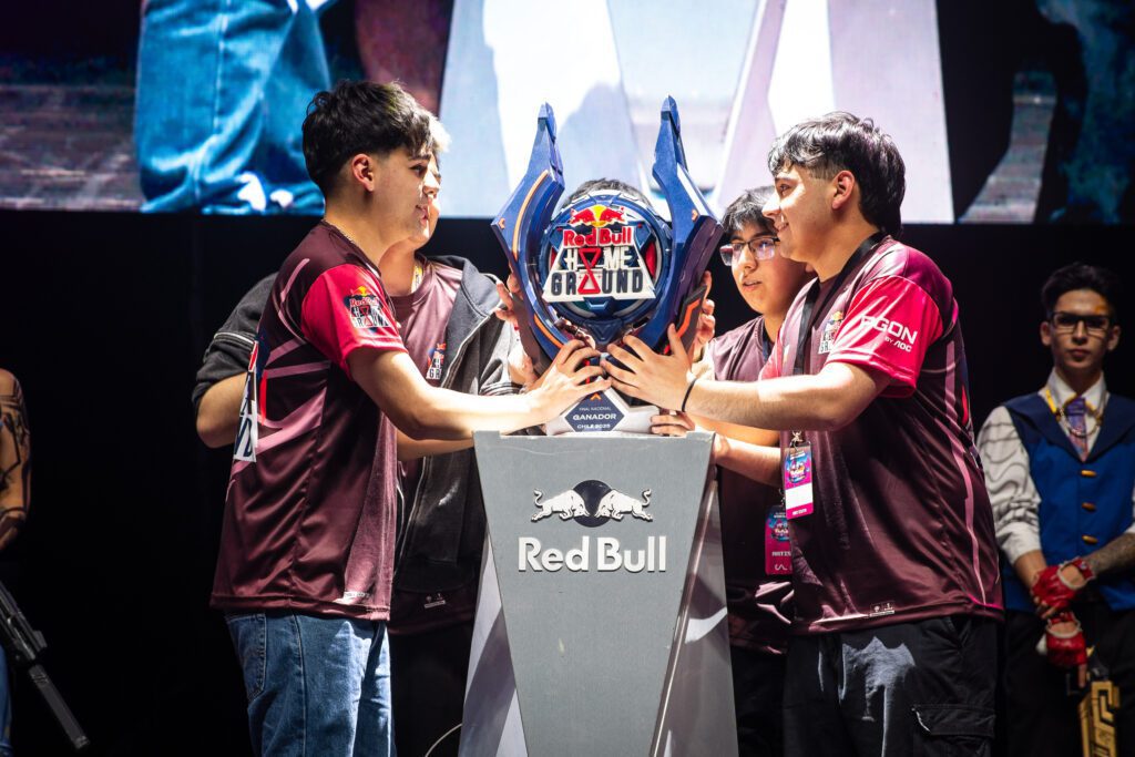 “FLOW TIM CHEESE” ARRASA EN LA FINAL DE RED BULL HOME GROUND 2025 ...